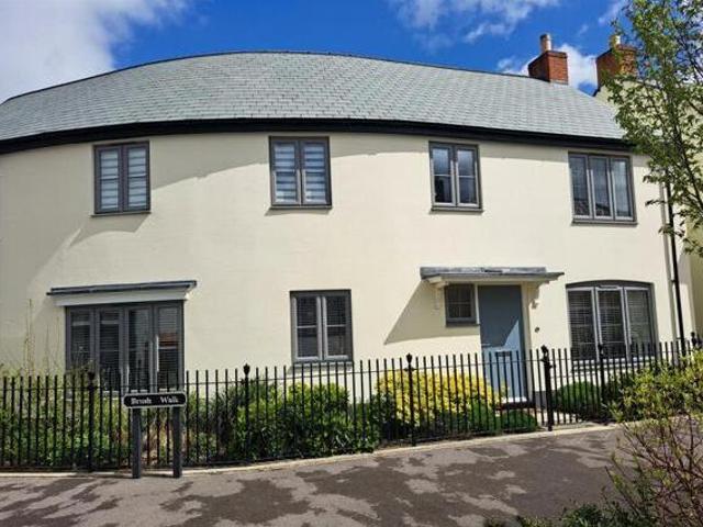 3 Bedroom House For Sale In Mere