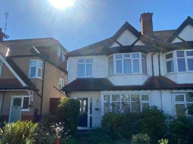 3 Bedroom House For Sale In Mill Hill