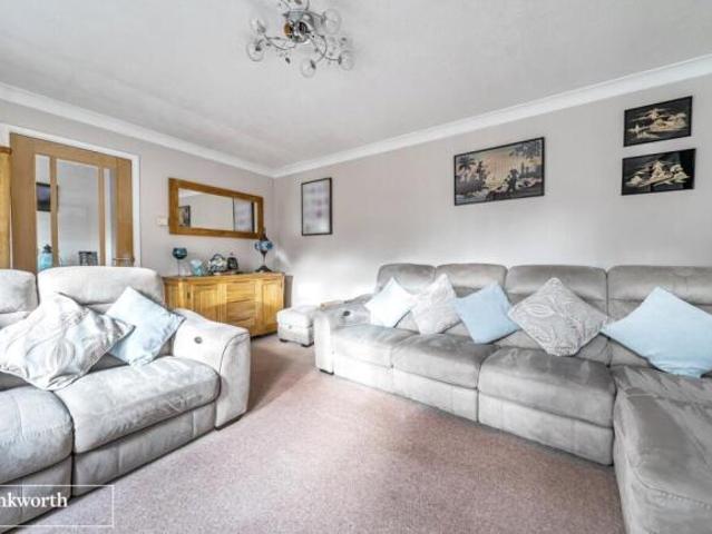 3 bedroom house for sale in Novello Close, Basingstoke, Hampshire, RG22