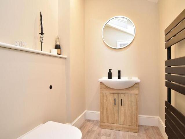 3 bedroom house for sale in North Lodge Avenue, Harrogate, HG1