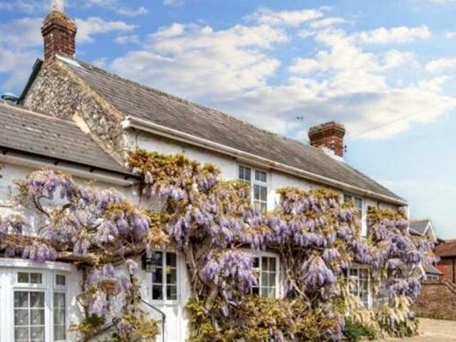 3 Bedroom House For Sale In Newchurch