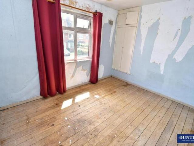 3 bedroom house for sale in South Avenue, Wigston, LE18