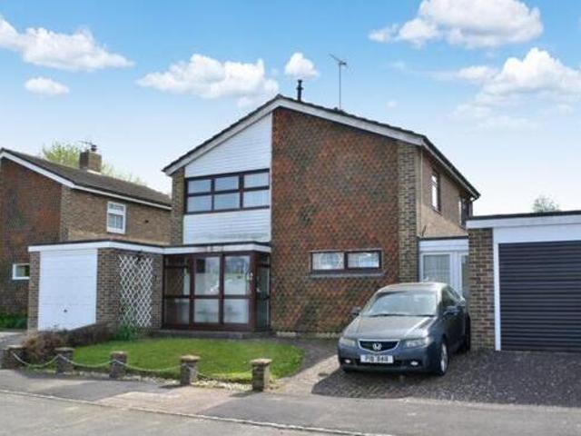3 Bedroom House For Sale In Southgate
