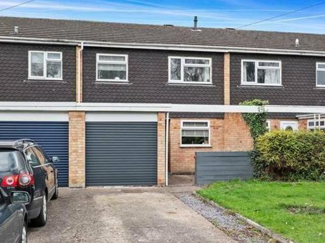 3 bedroom house for sale in Sandfield Road StratfordUponAvon CV37