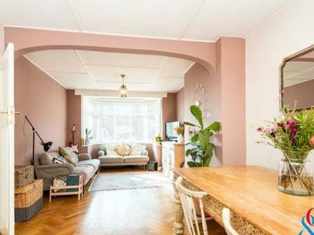 3 bedroom house for sale in Sharpthorne Crescent Portslade Brighton BN41