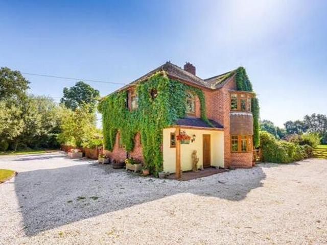 3 Bedroom House For Sale In Shawbury, Shrewsbury