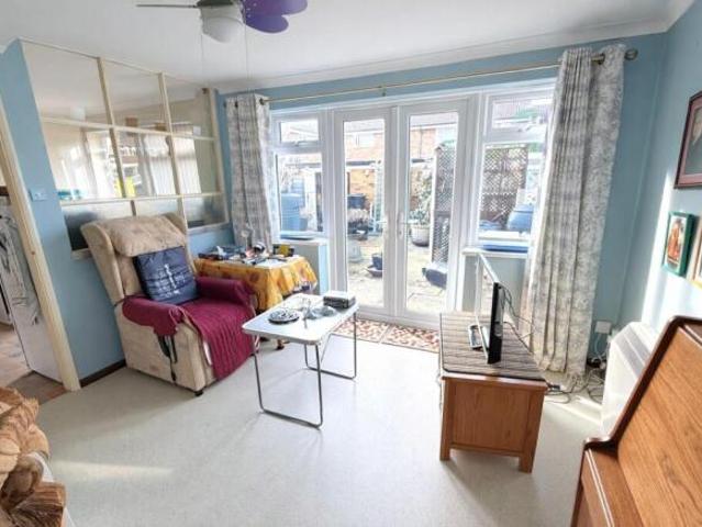 3 bedroom house for sale in Shenton Close, Swindon, SN3