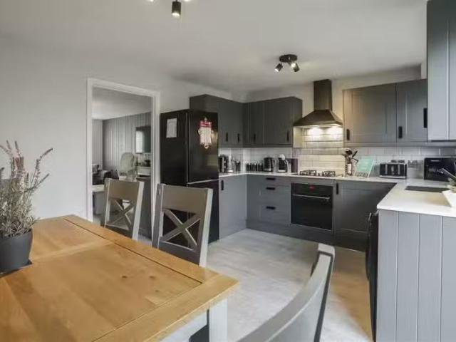 3 bedroom house for sale in Spring Meadows, Clayton Le Moors.