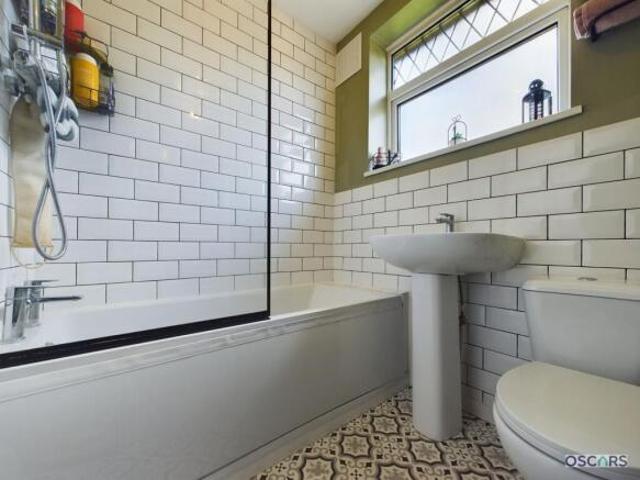 3 bedroom terraced house for sale in Spring Gardens, Anlaby Common, HU4