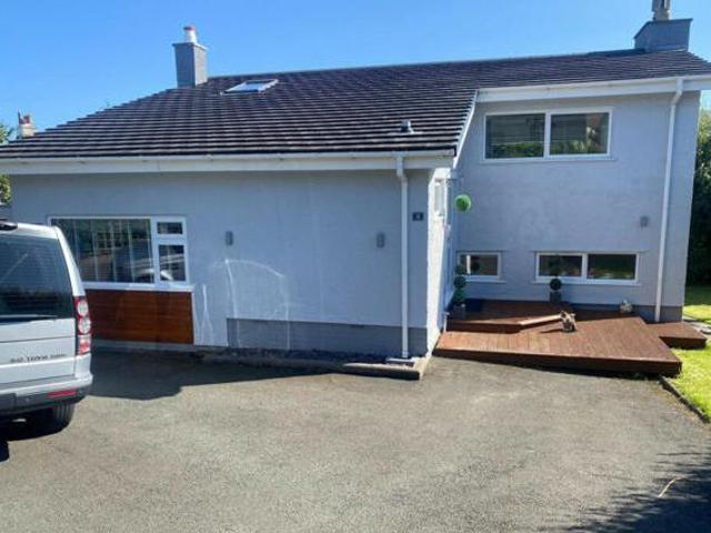 3 Bedroom House For Sale In St Olaves Close