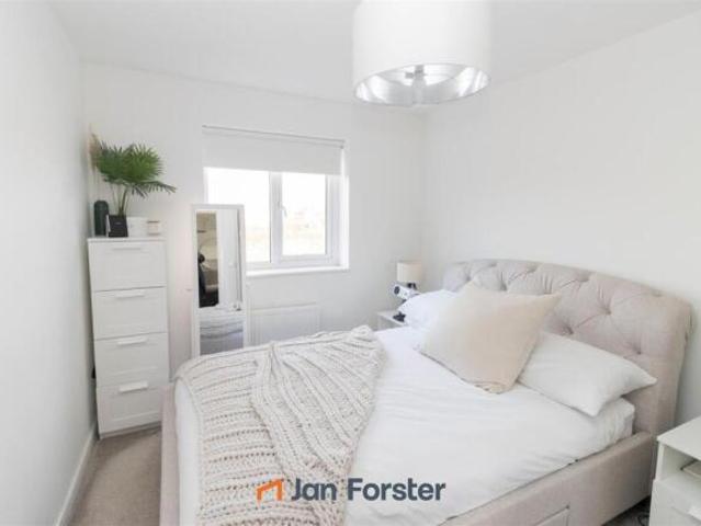 3 bedroom house for sale in Paddock Lane, Killingworth, Newcastle Upon Tyne, NE12