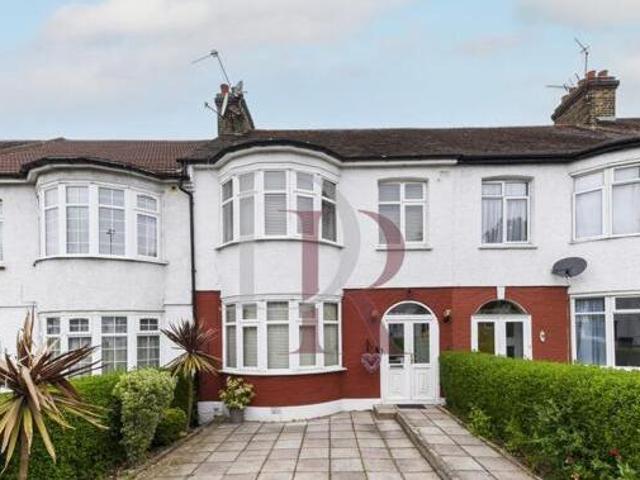 3 Bedroom House For Sale In Palmers Green