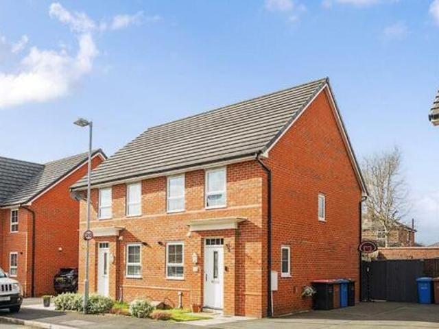 3 Bedroom House For Sale In Pendlebury