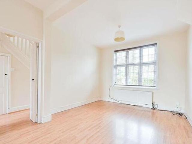3 Bedroom House For Sale In Pitshanger Lane, London