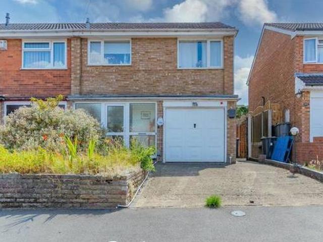 3 bedroom house for sale in Pinewood Drive Birmingham B32