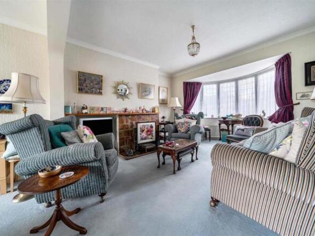3 bedroom house for sale in Queens Drive, Bedford, MK41