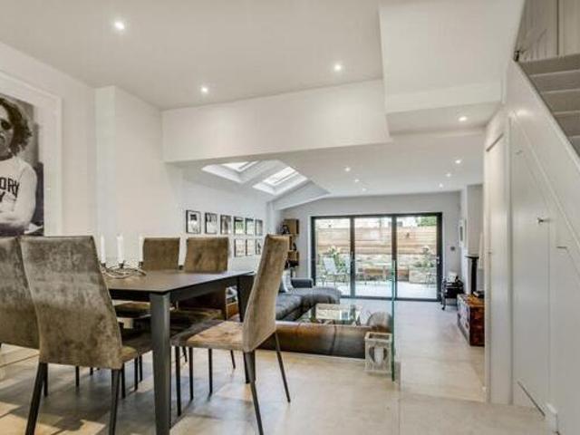 3 Bedroom House For Sale In Wandsworth