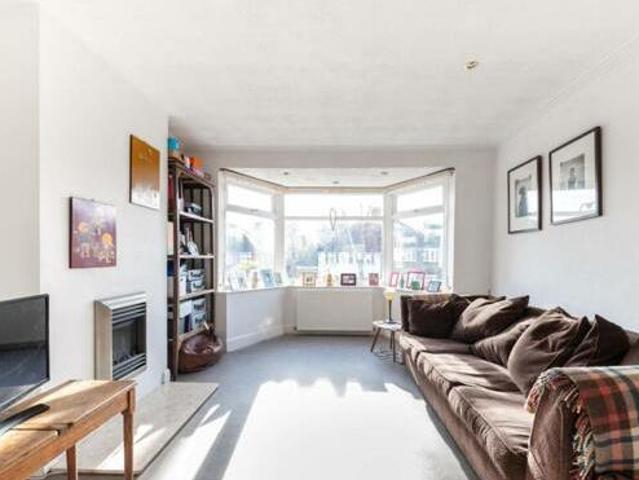 3 Bedroom House For Sale In Wembley Park, Wembley