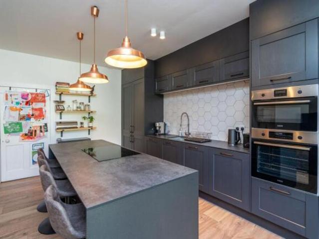 3 bedroom house for sale in Whitehouse Loan, Edinburgh, EH9