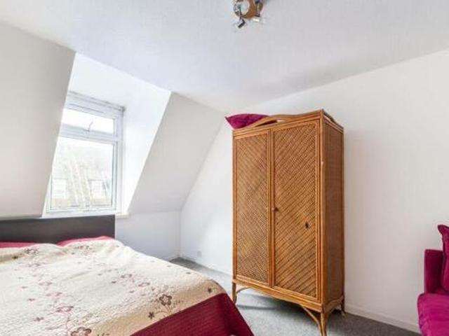 3 Bedroom House For Sale In Willesden Green, London