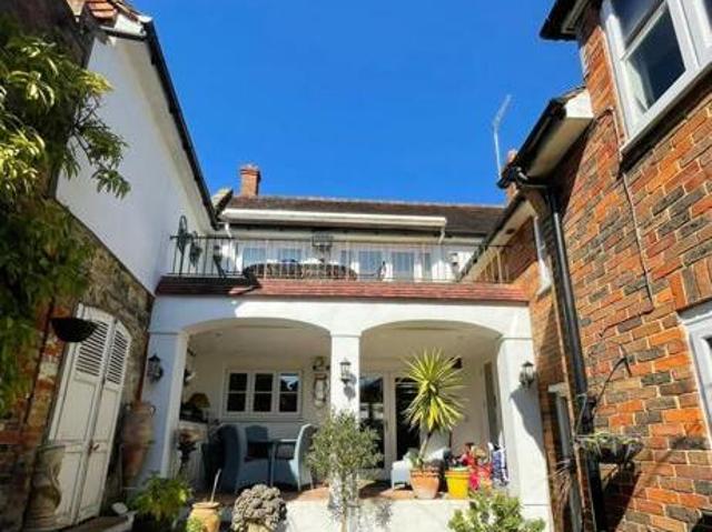 3 Bedroom House For Sale In Wrotham