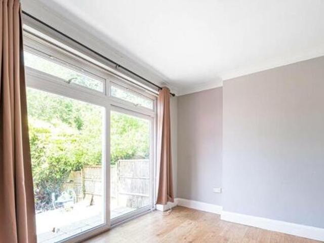 3 Bedroom House For Sale In Totteridge, London