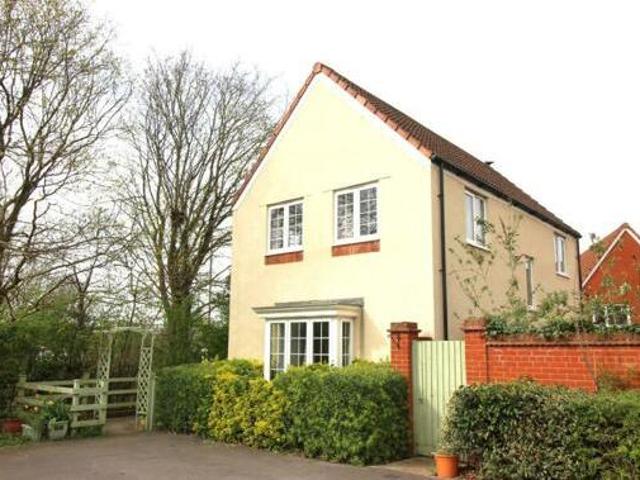 3 Bedroom House For Sale In Thornbury