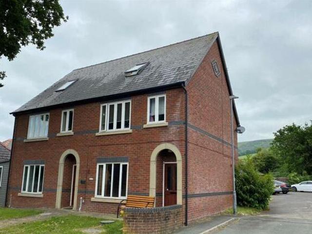 3 Bedroom House For Sale In Trewern