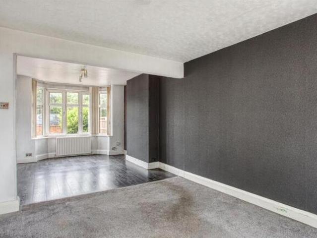 3 bedroom house for sale in Valley Road, Littleover, DE23