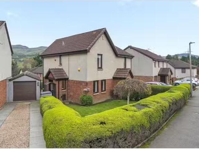 3 bedroom house for sale, Swanston Muir, Swanston, Edinburgh.