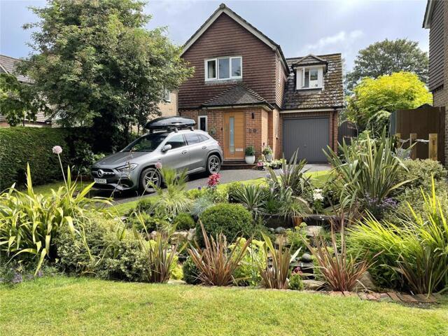 3 Bedroom House Forest Row East Sussex 101119279