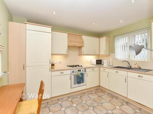 3 Bedroom House Faversham Kent LS100987905