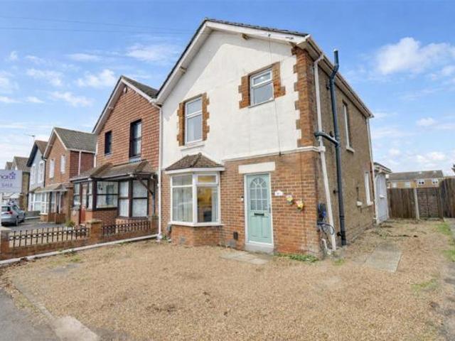 3 Bedroom House Fareham Hampshire 100426348