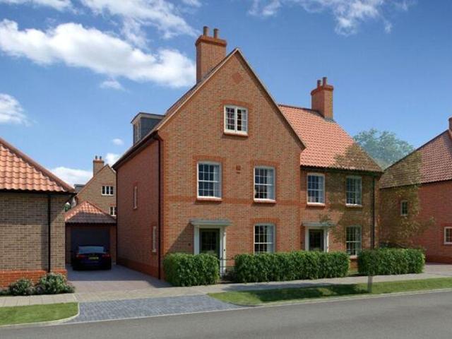 3 Bedroom House Fareham Hampshire LS100316997