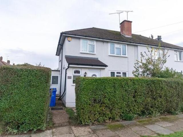 3 Bedroom House Farnborough Hampshire 100684948