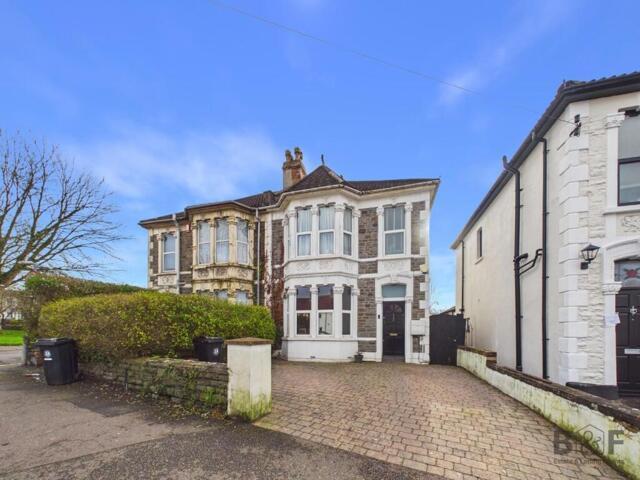 3 Bedroom House Fishponds Bristol 100426174