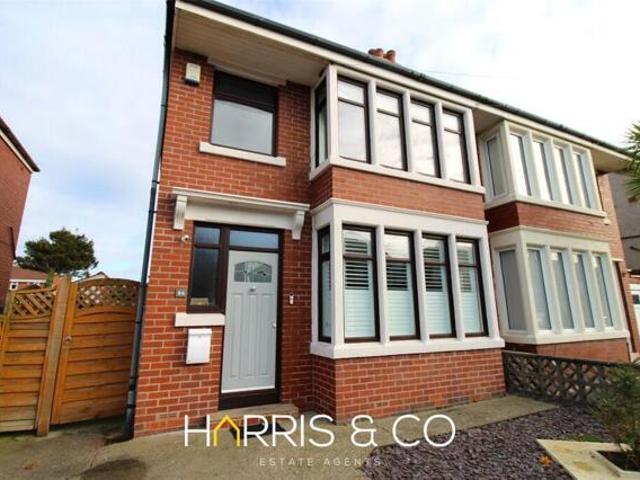 3 Bedroom House Fleetwood Lancashire 101025881