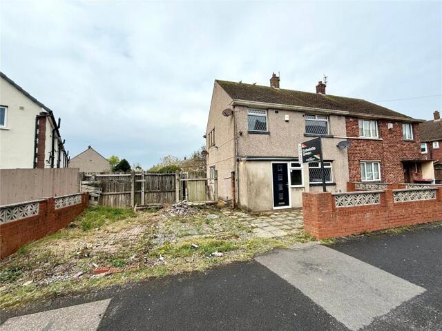 3 Bedroom House Fleetwood Lancashire LS100685325