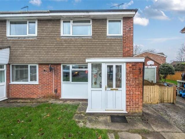 3 Bedroom House Knaresborough North Yorkshire 99895470