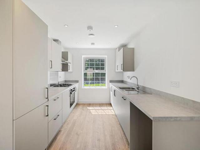 3 Bedroom House Ketton Ketton 100578951