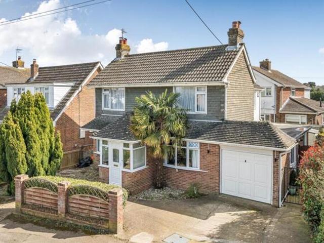 3 Bedroom House Kent Kent LS100503331