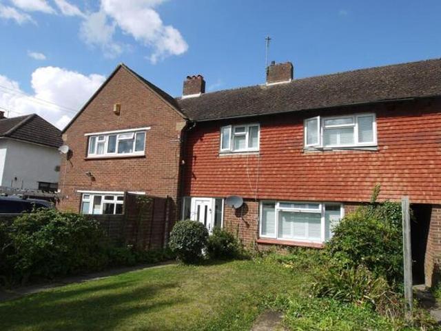 3 Bedroom House Kent Kent LS96850237