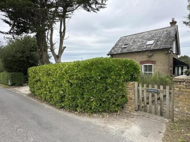 3 Bedroom House Kent Kent LS99054674