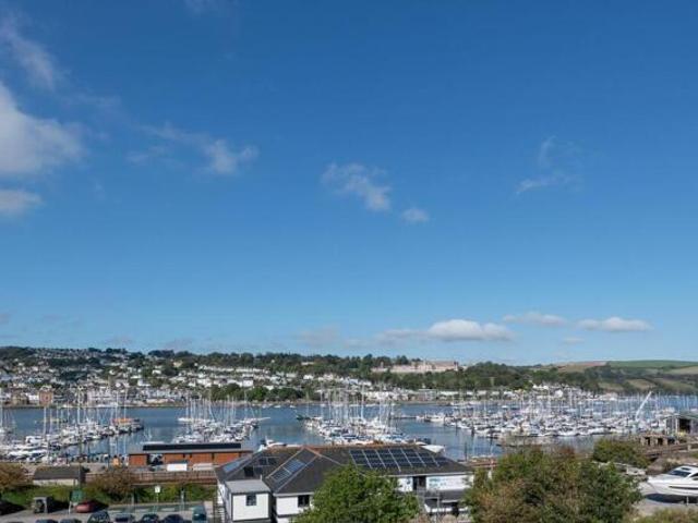 3 Bedroom House Kingswear Devon 98278377