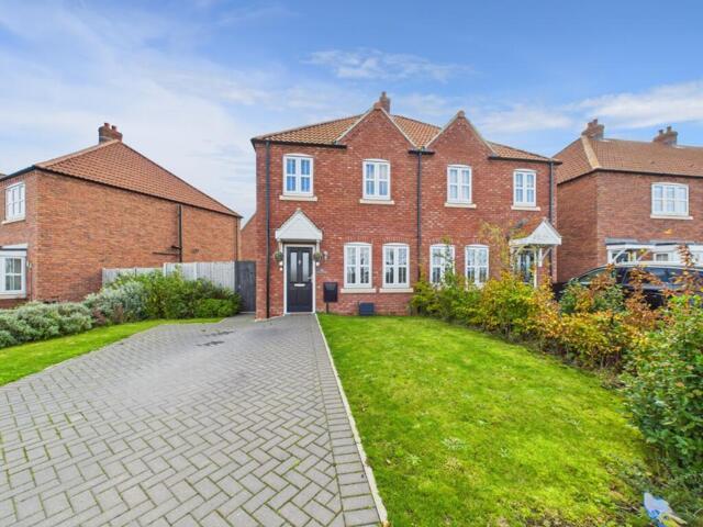 3 Bedroom House Kingswood City Of Kingston upon Hull LS99475901