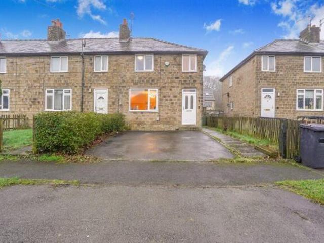 3 Bedroom House Kirklees Kirklees 101931460