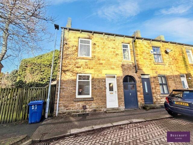 3 Bedroom House Hoyland Hoyland 98835001