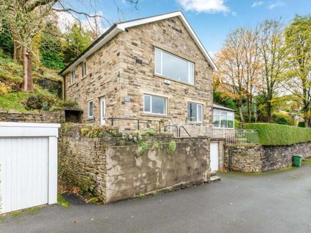 3 Bedroom House Holmfirth Kirklees LS100684816