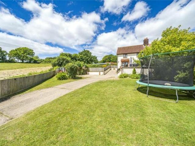 3 Bedroom House Honiton Devon 100615109