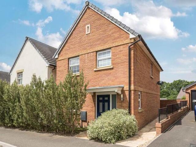 3 Bedroom House Honiton Devon 101025828